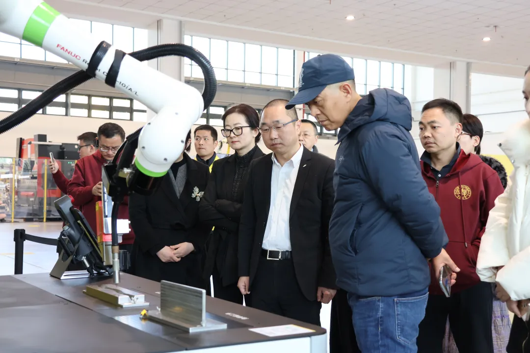 克莱蒙DBA-高级工商管理金融学者项目（复旦大学课程）走进上海发那科机器人有限公司_法国克莱蒙高等商学院上海分校官网